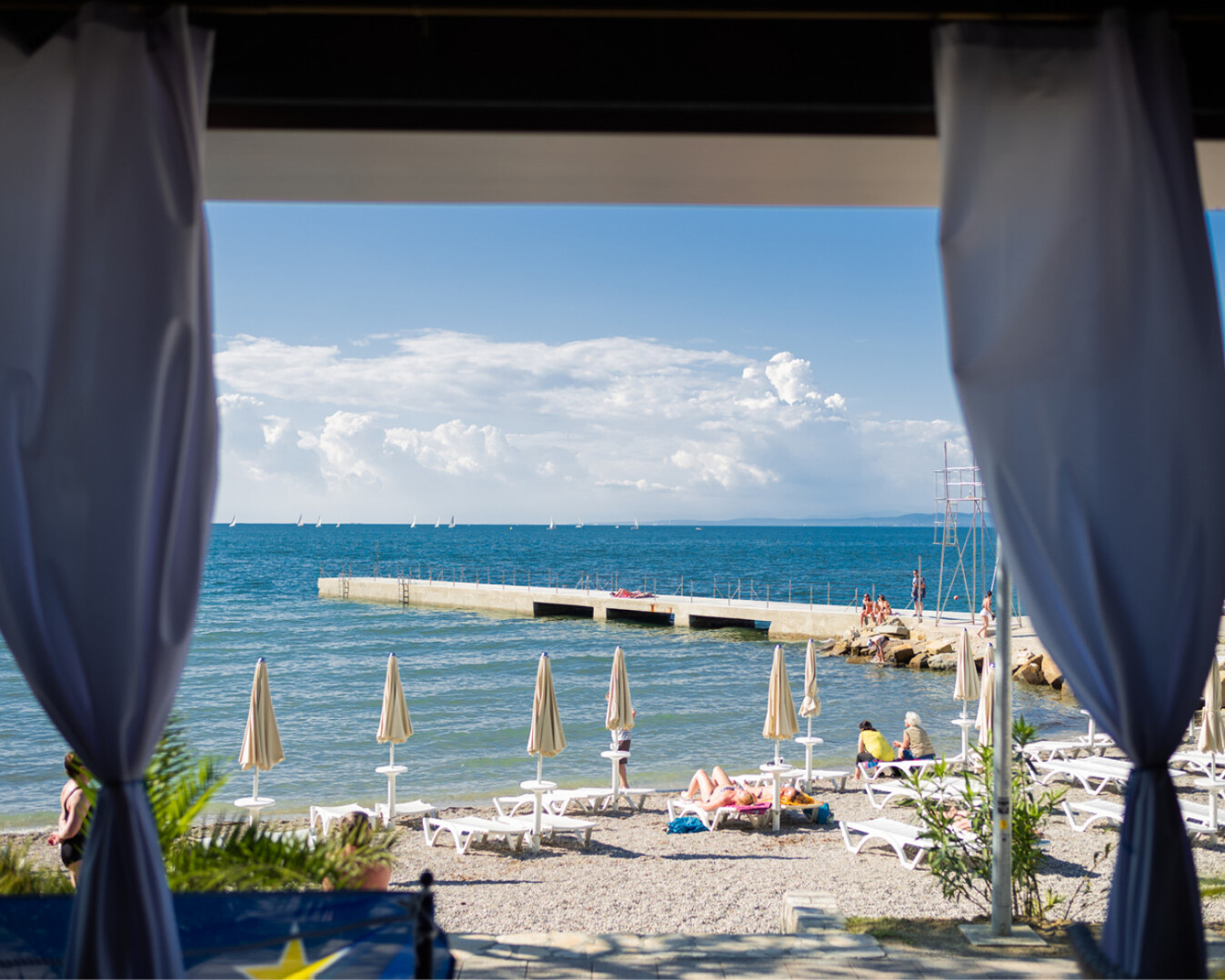 Diverse Izola beaches | Izola