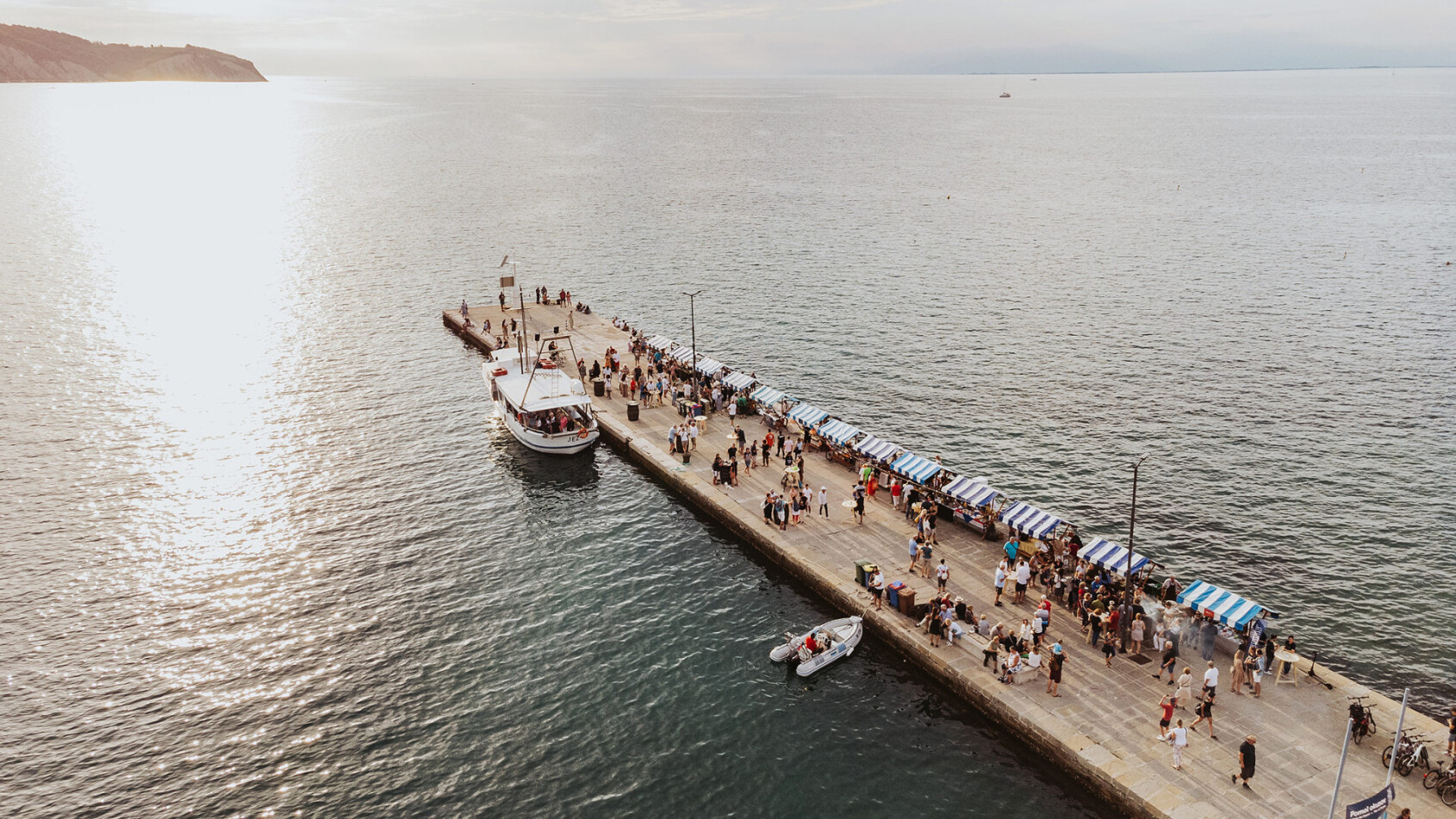 Prvi letošnji Pomol okusov v Izoli na velikonočno soboto | Izola